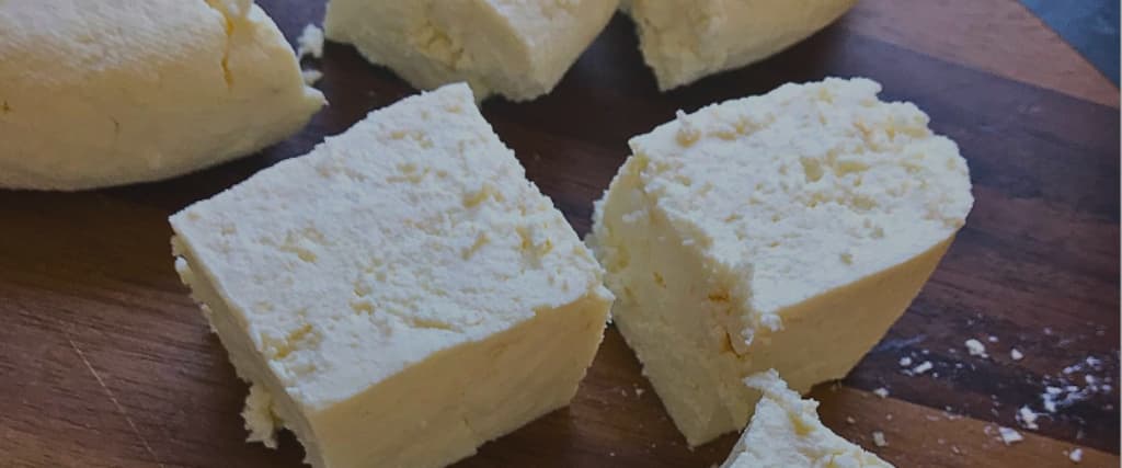 25 Lowest-Calorie Cheese For Dairy Lovers – MY Healthy Balance